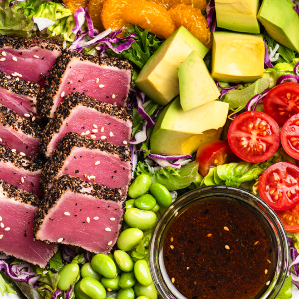 Healthy salads, wraps and grain bowls